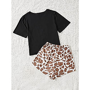 DIDK Women's Cartoon Graphic Print Tee and Shorts Two Pieces PJ Pajama Set Giraffe Black XS