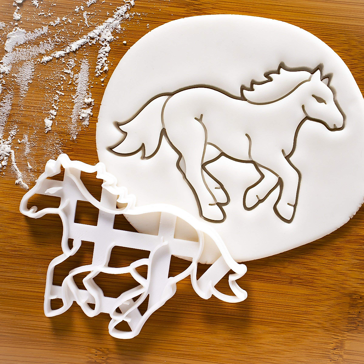 Set of 2 Horse cookie cutters (Designs: Horse Head and Horse Running), 2 pieces - Bakerlogy