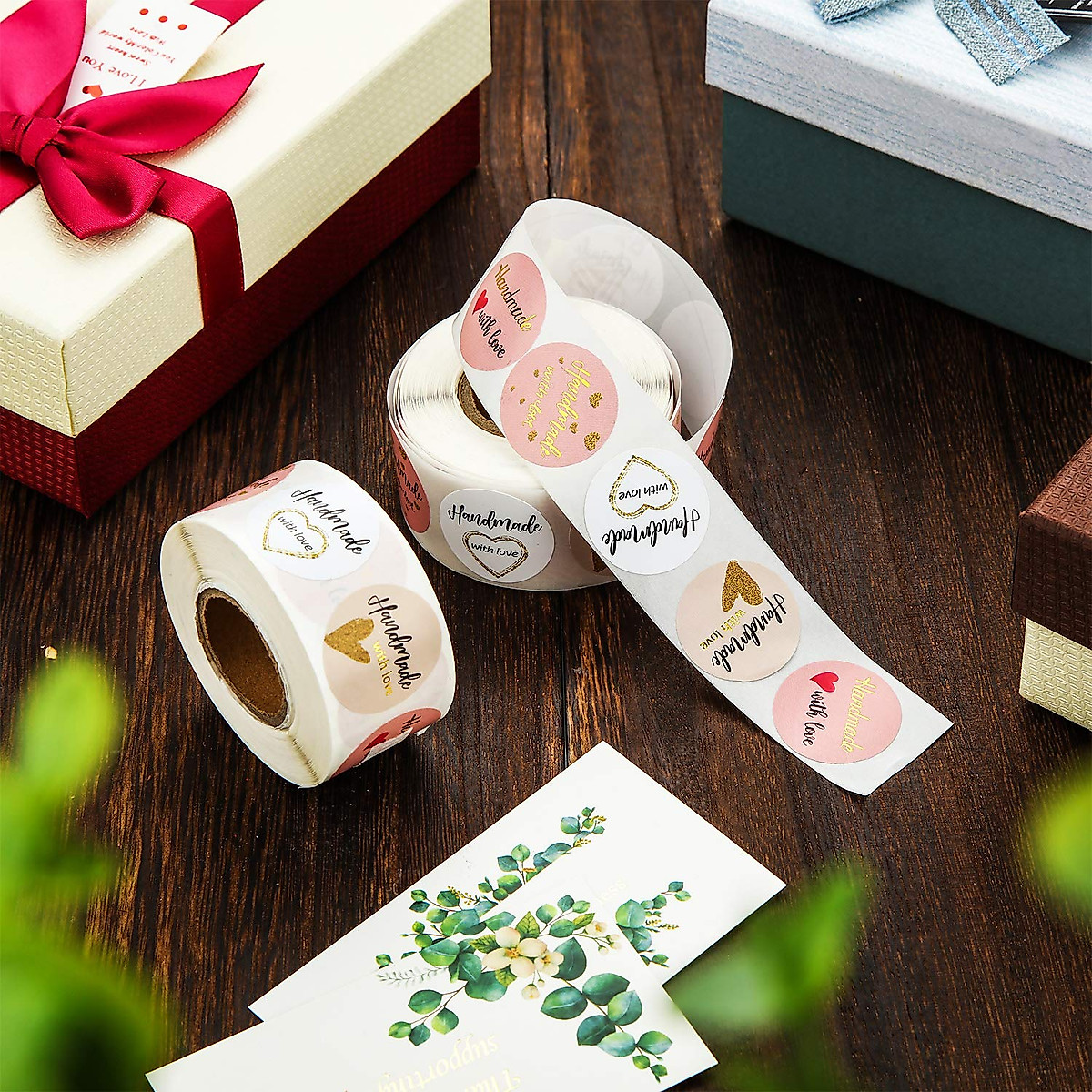 Outus 1000 Pieces Handmade with Love Stickers 1 Inch Foil Homemade Baking with Love Sticker for Baking Store, Wedding, Party and Small Business Present Labels