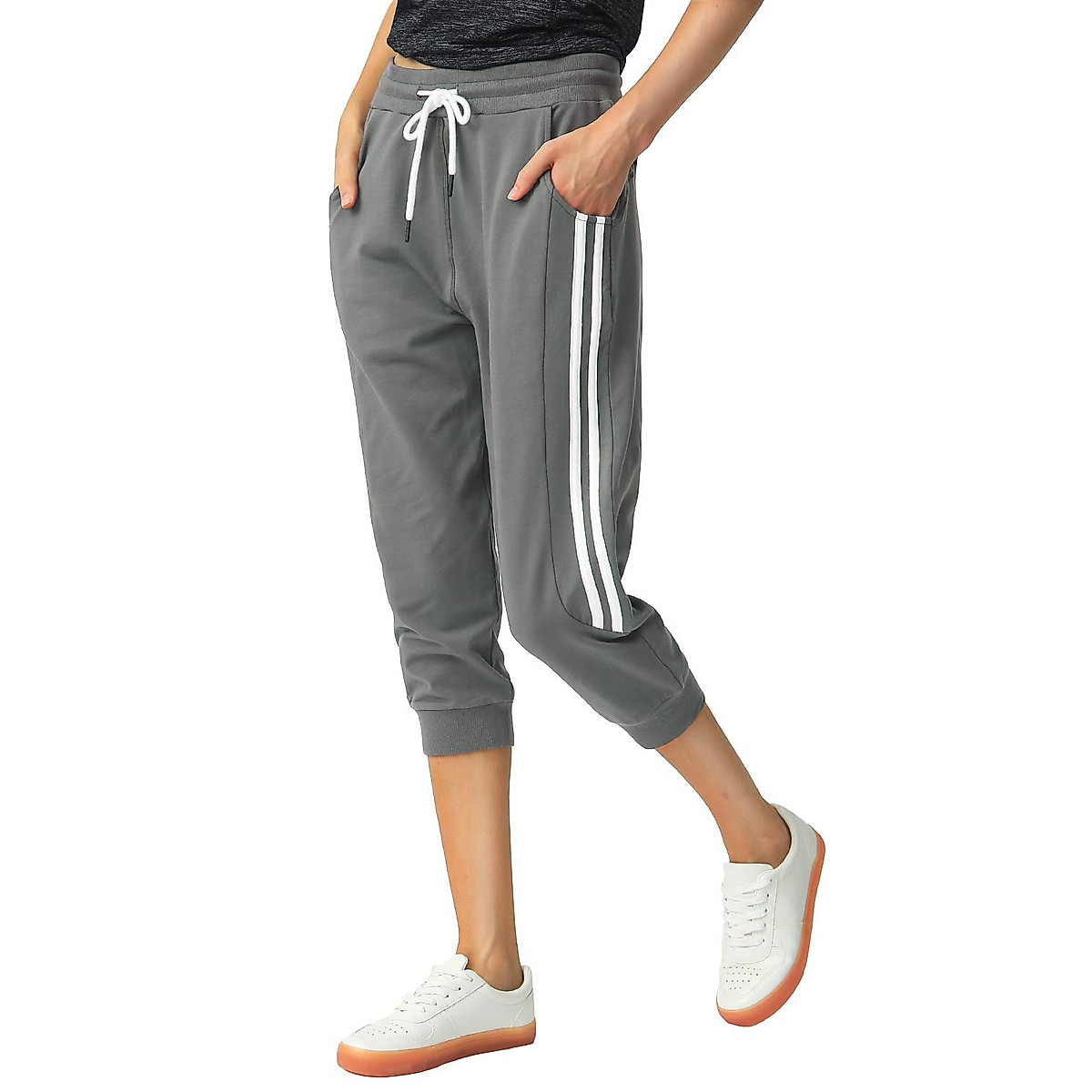 SPECIALMAGIC Women's Capri Pants Cropped Joggers with Pockets Elastic Waist Drawstring Capri Sweatpants Dark Grey Large