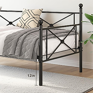 VECELO Twin Daybed with Headboard, Heavy-Duty Metal Slats Support, Sofa Bed Platform Mattress Foundation for Living Room, Guest Room, Easy Assembly, Black