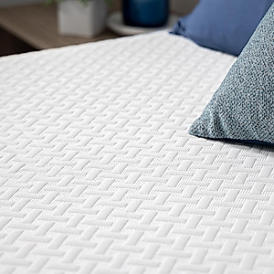 ZINUS 6 Inch Cooling Essential Memory Foam Mattress [New Version], Full, Fiberglass Free, Medium Feel, Cooling Airflow Memory Foam, Certified Safe Foams & Fabric, Mattress in A Box