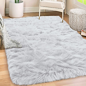 Gorilla Grip Fluffy Faux Fur Rug, 5x7, Machine Washable Soft Furry Area Rugs, Rubber Backing, Plush Floor Carpets for Baby Nursery, Bedroom, Living Room Shag Carpet, Luxury Home Decor, White
