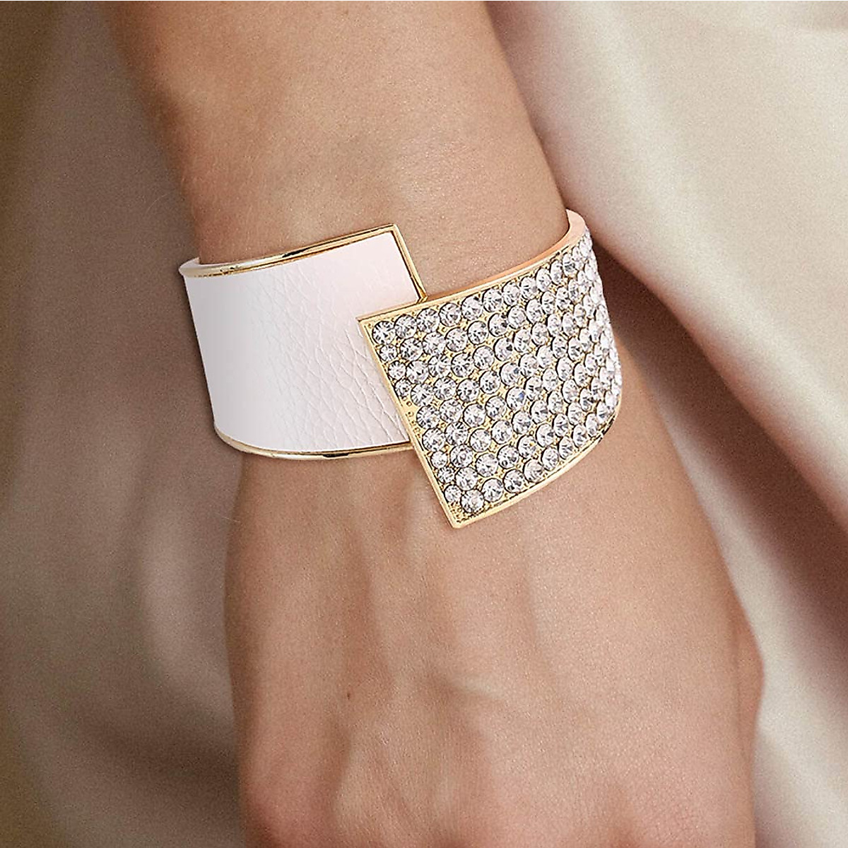 ELABEST Stylish Rhinestone Bracelet White Cuff Bracelets Stretch Bracelets Sparkly Hand Chain Wedding Parties Jewelry Accessories for Women (White)
