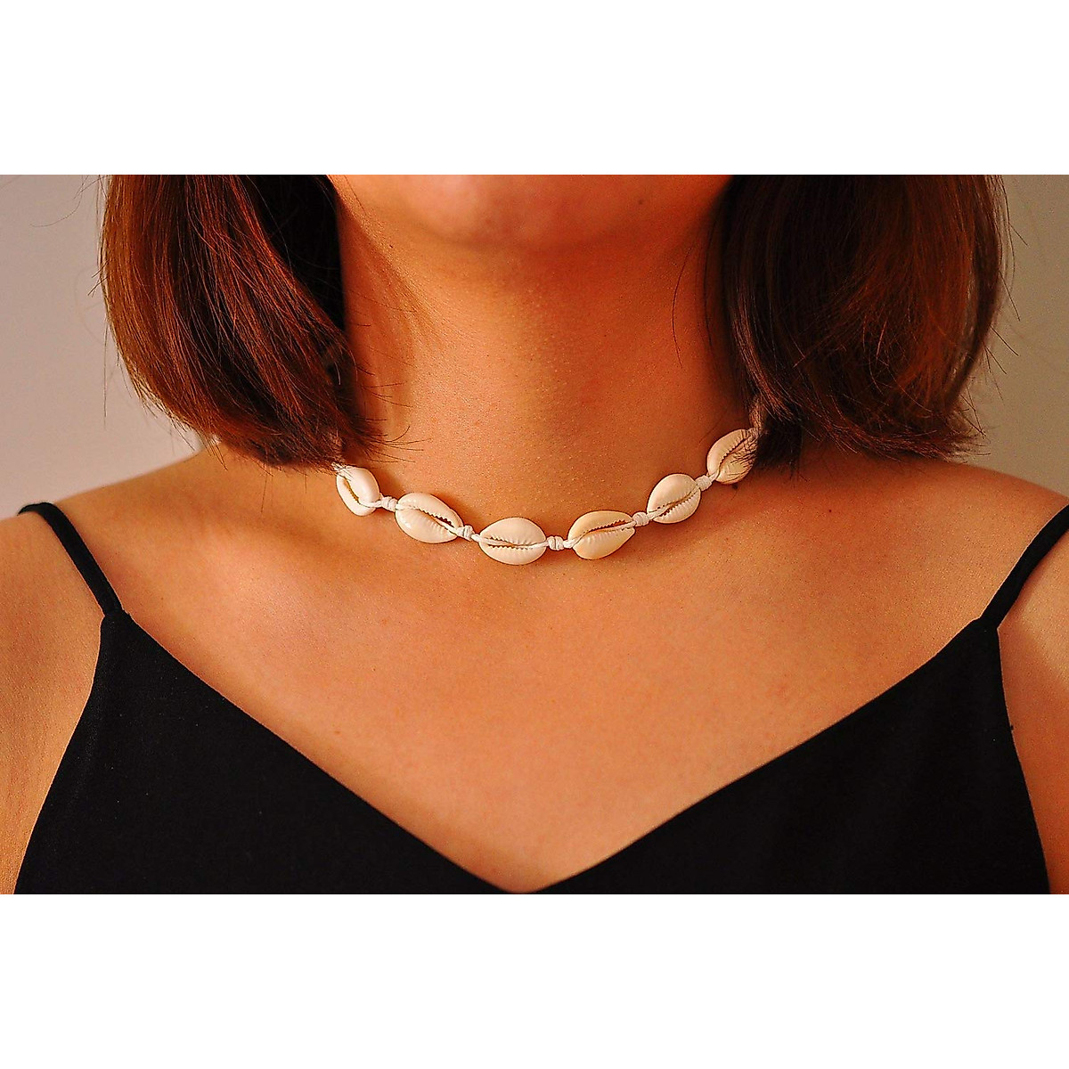 Qceasiy Sea Shell Necklace Choker For Women Summer Beach Natural Cowrie Shell Necklace(Begie Rope)
