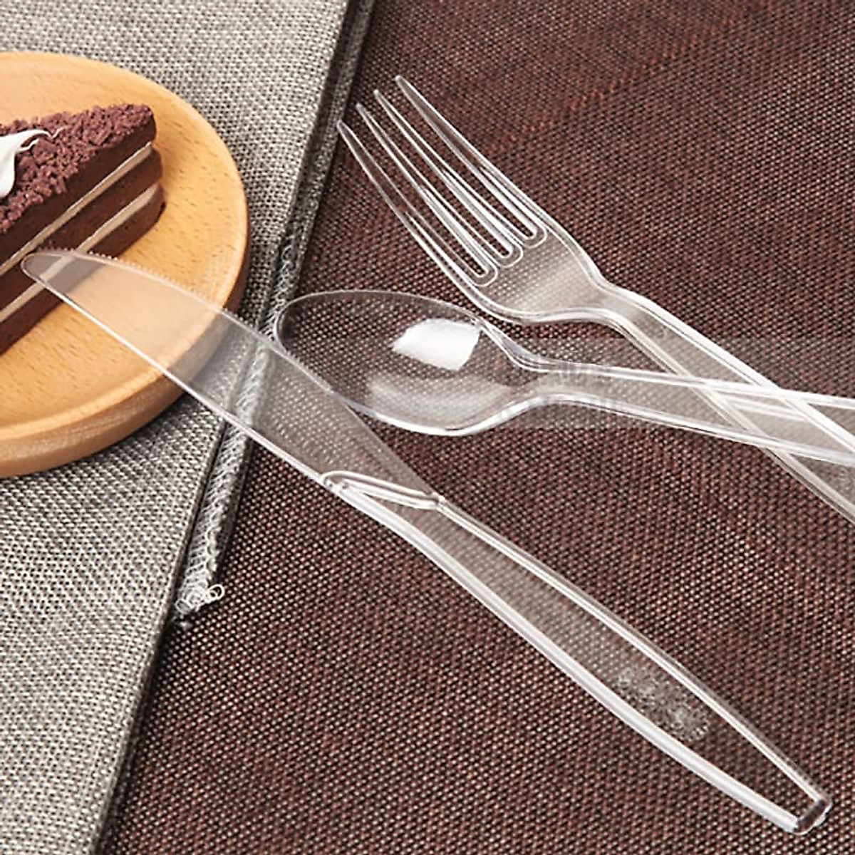 200 Count Clear Disposable Plastic Forks, Heavy Weight Disposable Forks Plastic Utensils for Parties, Picnics, Big Event, Daily Use