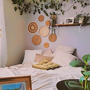 ALYBSOO Boho Wall Basket Decor set of 7, Woven Seagrass Wicker Rattan Flat Baskets Wall Hanging Decor, Handmade African Round Wall Baskets Decor, for Living Rooms, Bedrooms