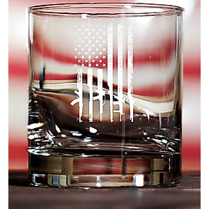 Lucky Shot - American Flag Style Whiskey Glass | American USA Patriotic Gift for Men | Old Fashioned Wine Glasses | Gifts for Home Decorations (11 oz)