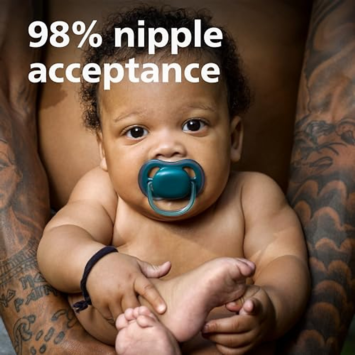 Philips Avent Ultra Air Pacifier - 4 x Light, Breathable Baby Pacifiers for Babies Aged 6-18 Months, BPA Free with Sterilizer Carry Case, SCF085/54