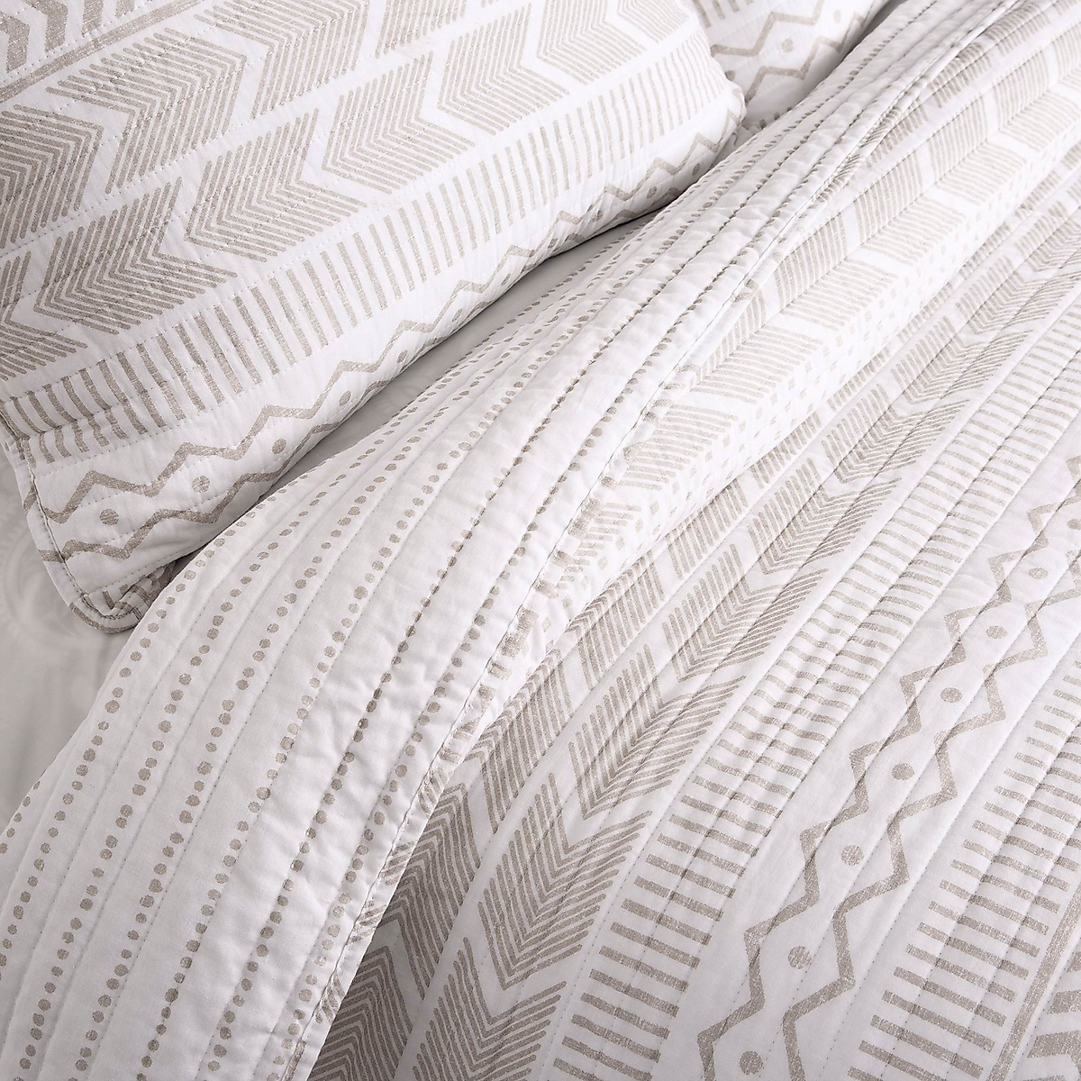 Lush Decor Hygge Geo Pattern Striped 3 Piece Quilt Bedding Set, Full/Queen, Taupe & White