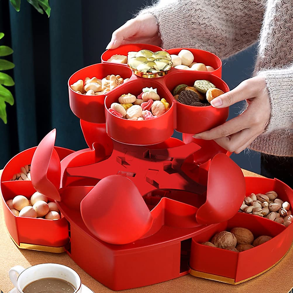 Homoyoyo Rotating Candy Box Heart Shape Snack Storage Tray 10 Compartments Party Serving Platter Candy Nut Dish Dried Fruit Plate Food Storage Organizer for Home Red