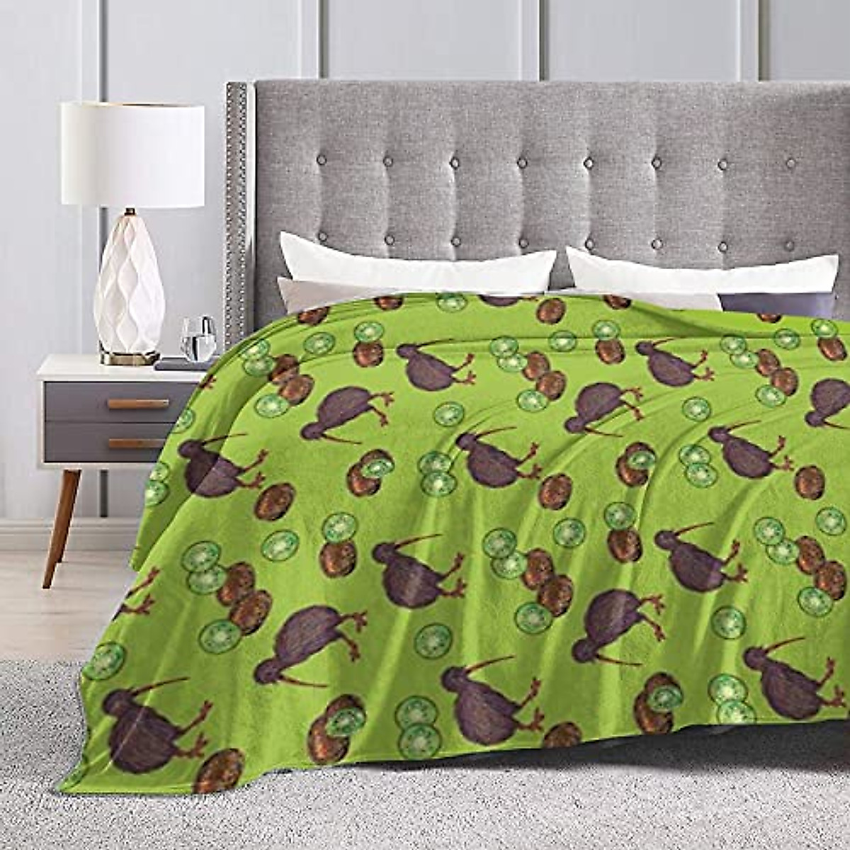 Kiwi Birds and Kiwi Fruits Couch Blanket, Lightweight Throw Blanket, Travel Blanket, Cozy Plush Keep Warm Blankets for Baby / Kids / Youth / Medium Adults 50"x40"Inch