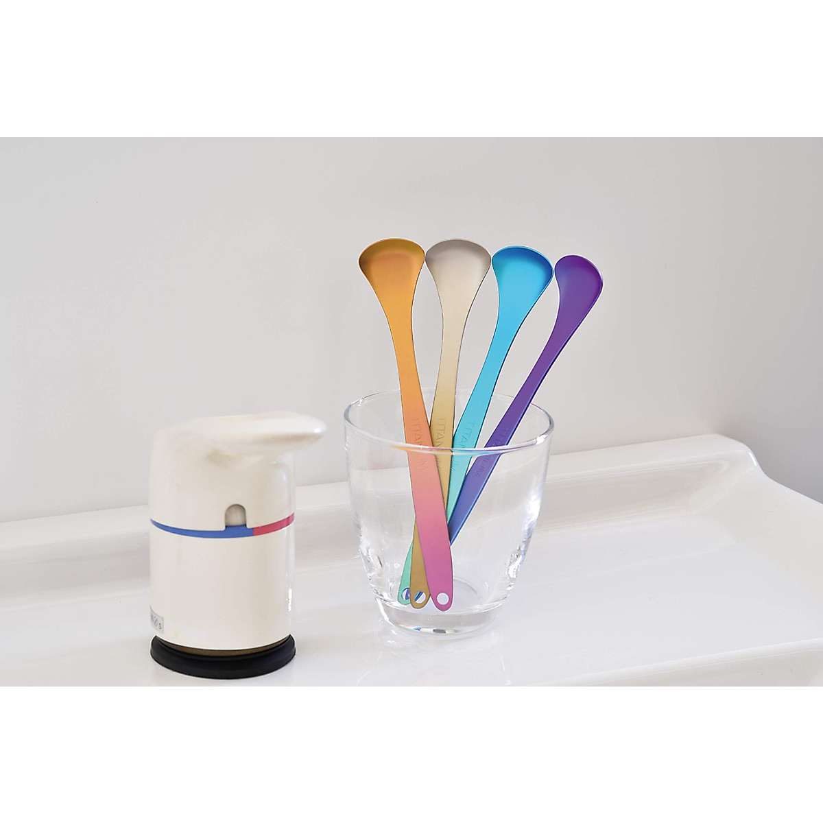 TE to TE KT-31 Pure Titanium Japanese Tongue Cleaner, Moss & Premium II, Matte Peach, Total Length 5.9 inches (150 mm) (Matte Purple)