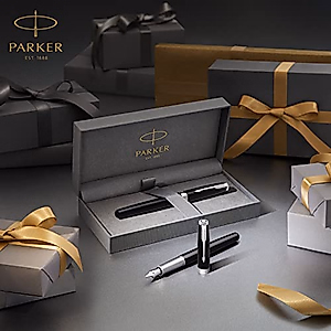 PARKER Sonnet Fountain Pen, Matte Black Lacquer with Palladium Trim, Medium Nib (1931522)