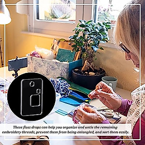 PH PandaHall 30PCS Clear Acrylic Embroidery Floss, Thread Drops Embroidery Thread Organizers Rectangle Floss Bobbin Floss Chips for Cross Stitch Craft DIY Sewing Storage, 1x1.5inch