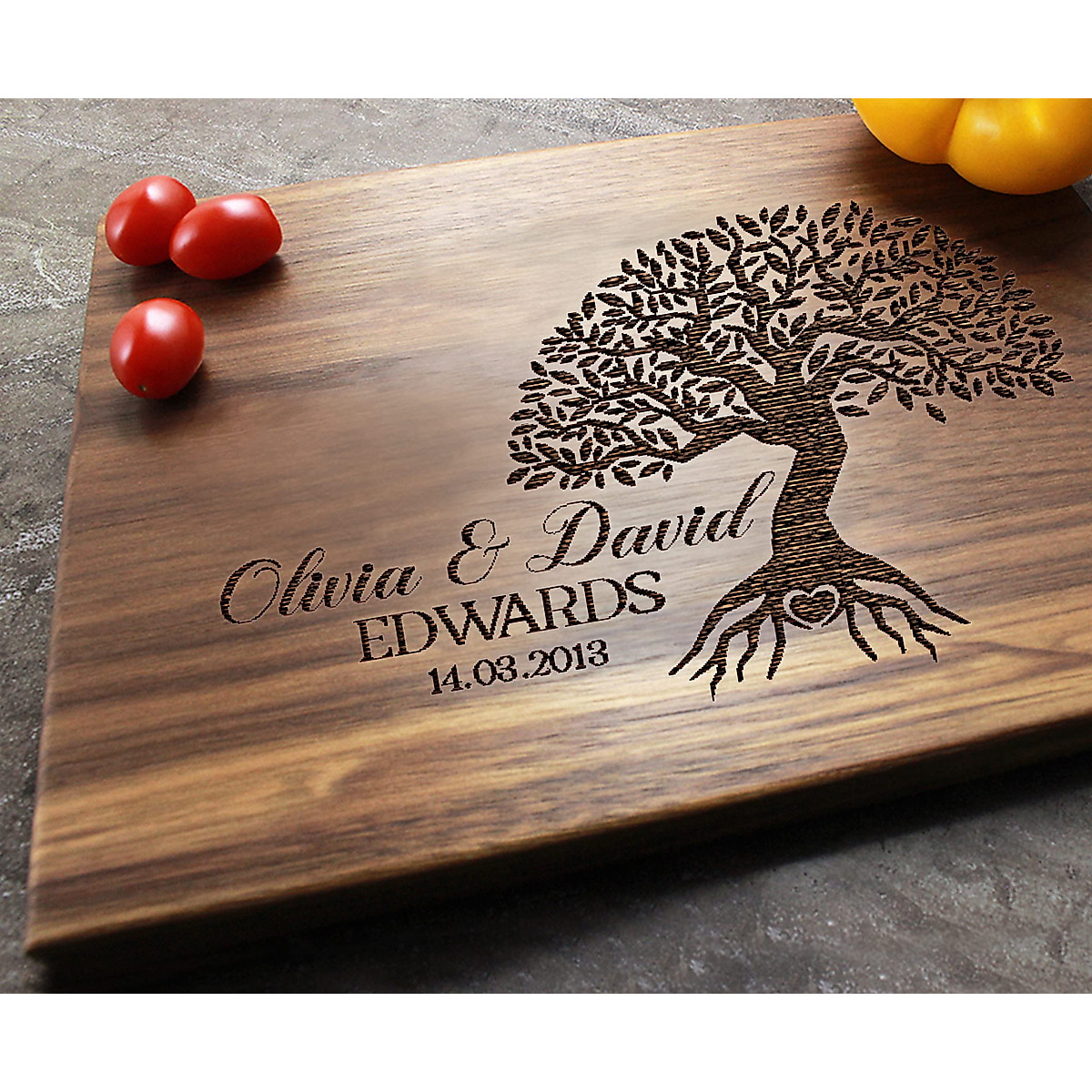 Personalized Family Tree Cutting Board Wedding Gift for Couple Engraved Custom Family Chopping Board