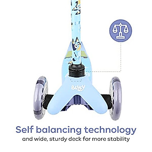 Bluey Self Balancing Kick Scooter with Light Up Wheels, Extra Wide Deck, 3 Wheel Platform, Foot Activated Brake, 75 lbs Limit, Kids & Toddlers Girls or Boys, for Ages 3 and Up