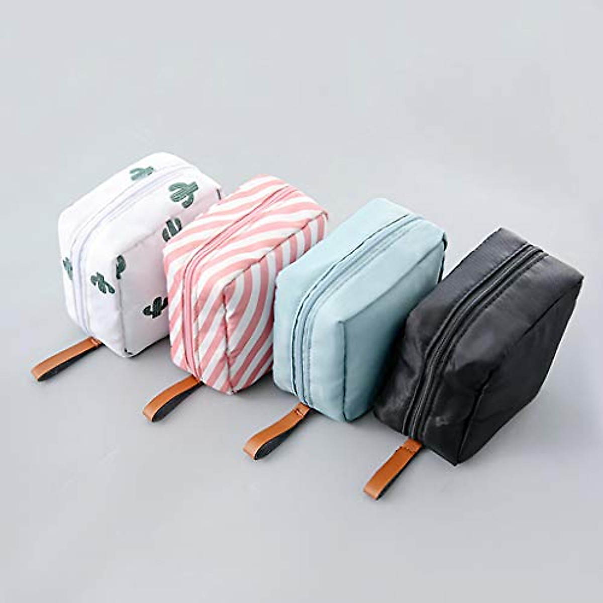 Makeup Bag Lazy Cosmetic Bag Travel Toiletry Bag Cosmetic Make Up Organizer Waterproof Travel Accessories for Women and Girls,Mini Cactus