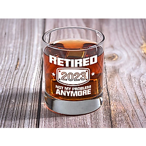 2023 Retirement Gifts for Men, Funny Retired 2023 Not My Problem Any More Whiskey Glass Wooden Gift Boxed Set, Happy Retirement Gifts for Boss, Office Coworkers, Dad, Husband, Brother, Friends