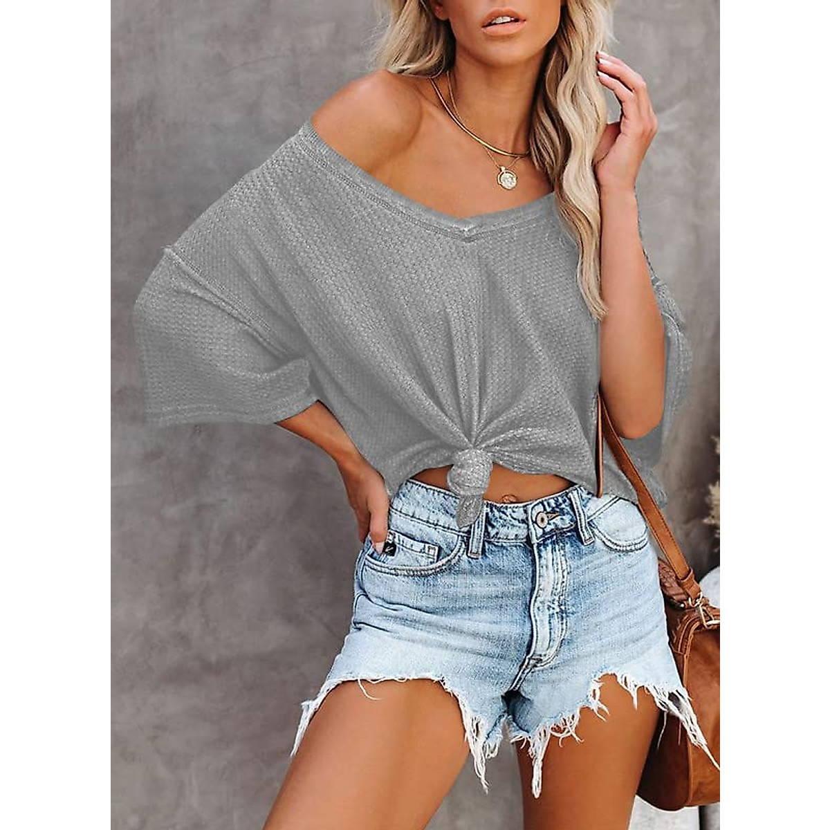 SHEWIN Oversized T Shirts for Women Summer Casual V Neck Short Sleeve Shirt 2023 Trendy Lightweight Waffle Knit Tunic Tops Loose Blouses Grey M