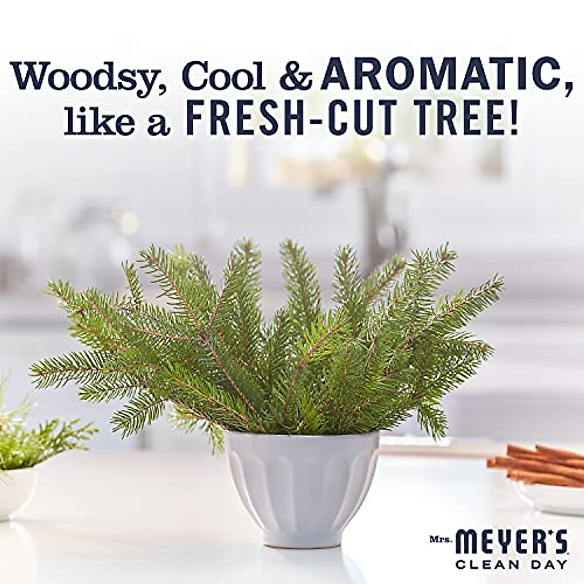 Mrs. Meyer's Clean Day Soy Candle Iowa Pine, 4.9 OZ (Pack of 1)