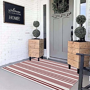 BUAGETUP Red and White Outdoor Rug 3'x 5' Hand-Woven Cotton Washable Rug Striped Front Porch Rug Machine Washable Indoor/Outdoor Area Rug Floor Mat for Farmhouse/Layered Door Mats/Living Room