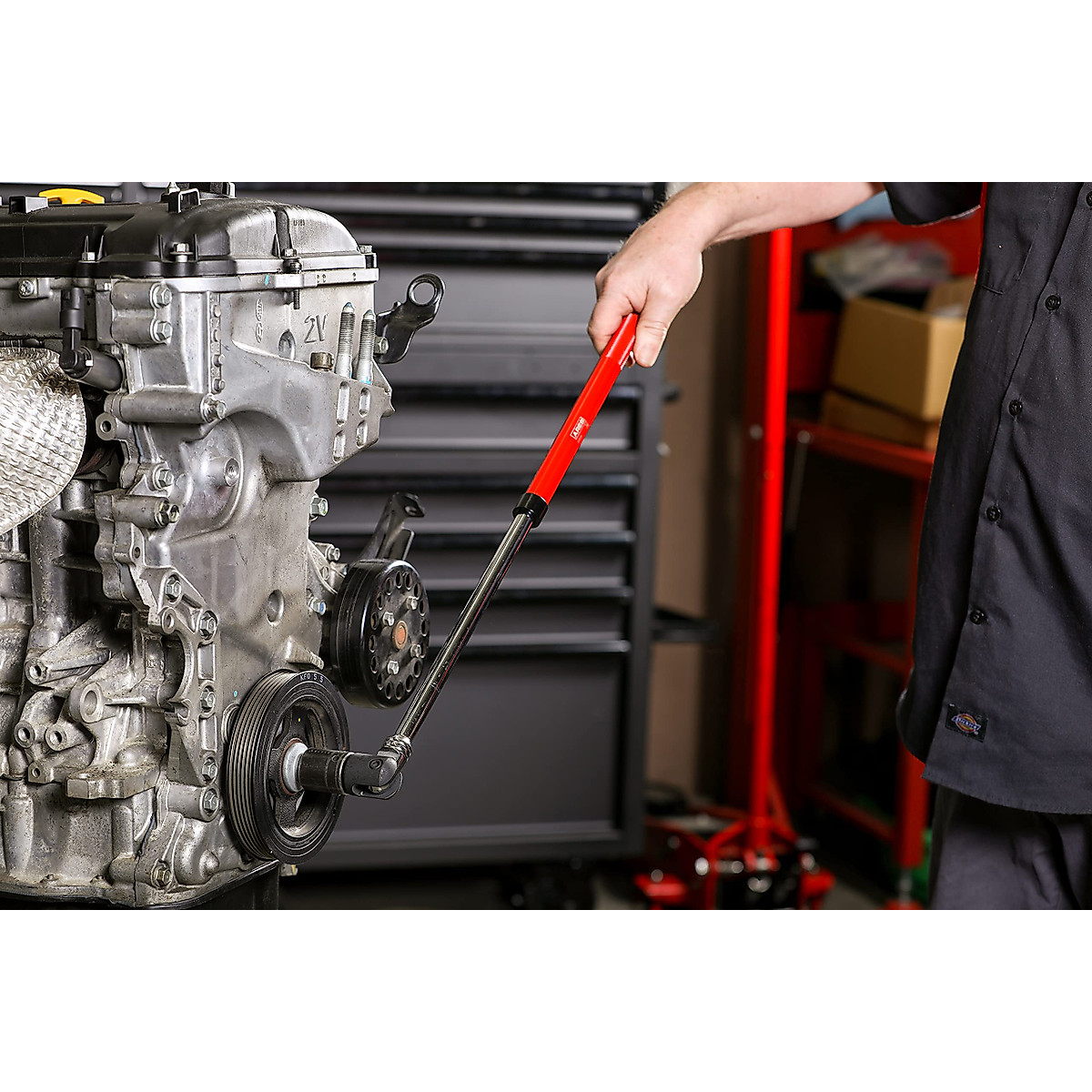 ARES 40007 – 3/8-Inch Drive & 1/2-Inch Drive Dual Head Extendable Red Breaker Bar – 16-Inch to 24-Inch Extendable Length – Easy Use Twist Lock Adjustable Design