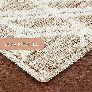 TOWN & COUNTRY EVERYDAY Walker Modern Diamond Everwash™ Washable Multi-Use Decorative Rug, Tufted Kitchen Runner Rug, Low-Profile Door Mat, Bath Rug with Non-Slip Backing, Beige, 24"x72"