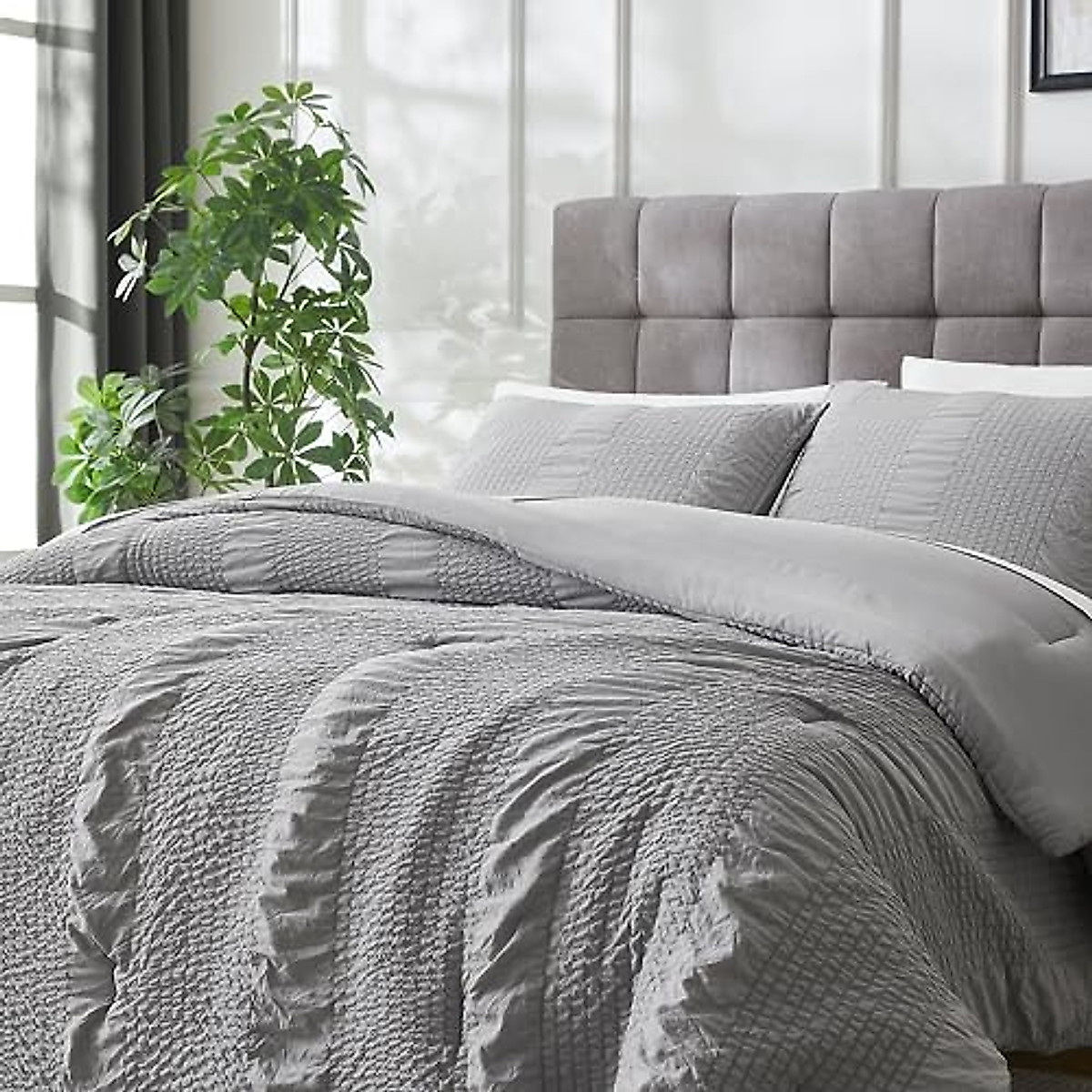 Seersucker Grey King Size Comforter Set, 3 Pieces- Soft Washed Microfiber Gray Comforter with 2 Pillowcases Shams, Fluffy Down Alternative Bedding Comforter Sets for All Season (104x90 inches)