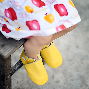 Mejale Baby Infant Toddler Shoes Slip-on Soft Sole Leather Moccasins Pre-Walkers (6-12 Months/US 3-4C Infant, Yellow)