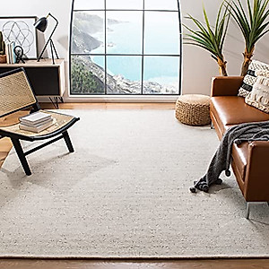 SAFAVIEH Micro-Loop Collection 8' x 10' Light Grey/Ivory MLP537F Handmade Premium Wool Area Rug