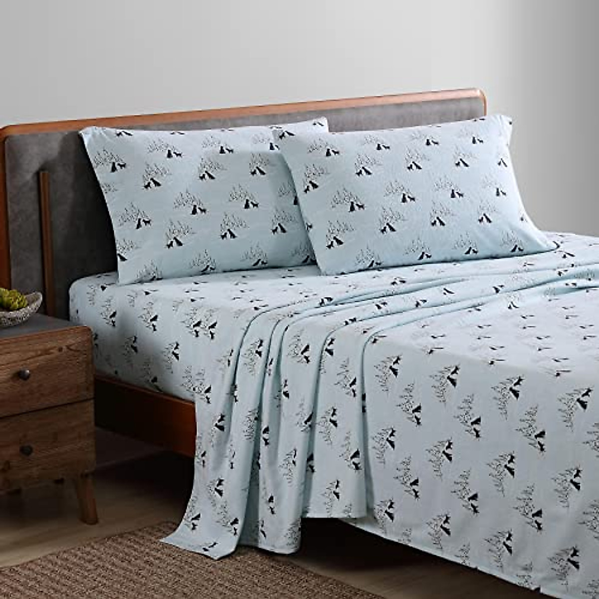 Eddie Bauer - Queen Sheets, Cotton Flannel Bedding Set, Brushed For Extra Softness, Cozy Home Decor (Dog Friends, Queen)