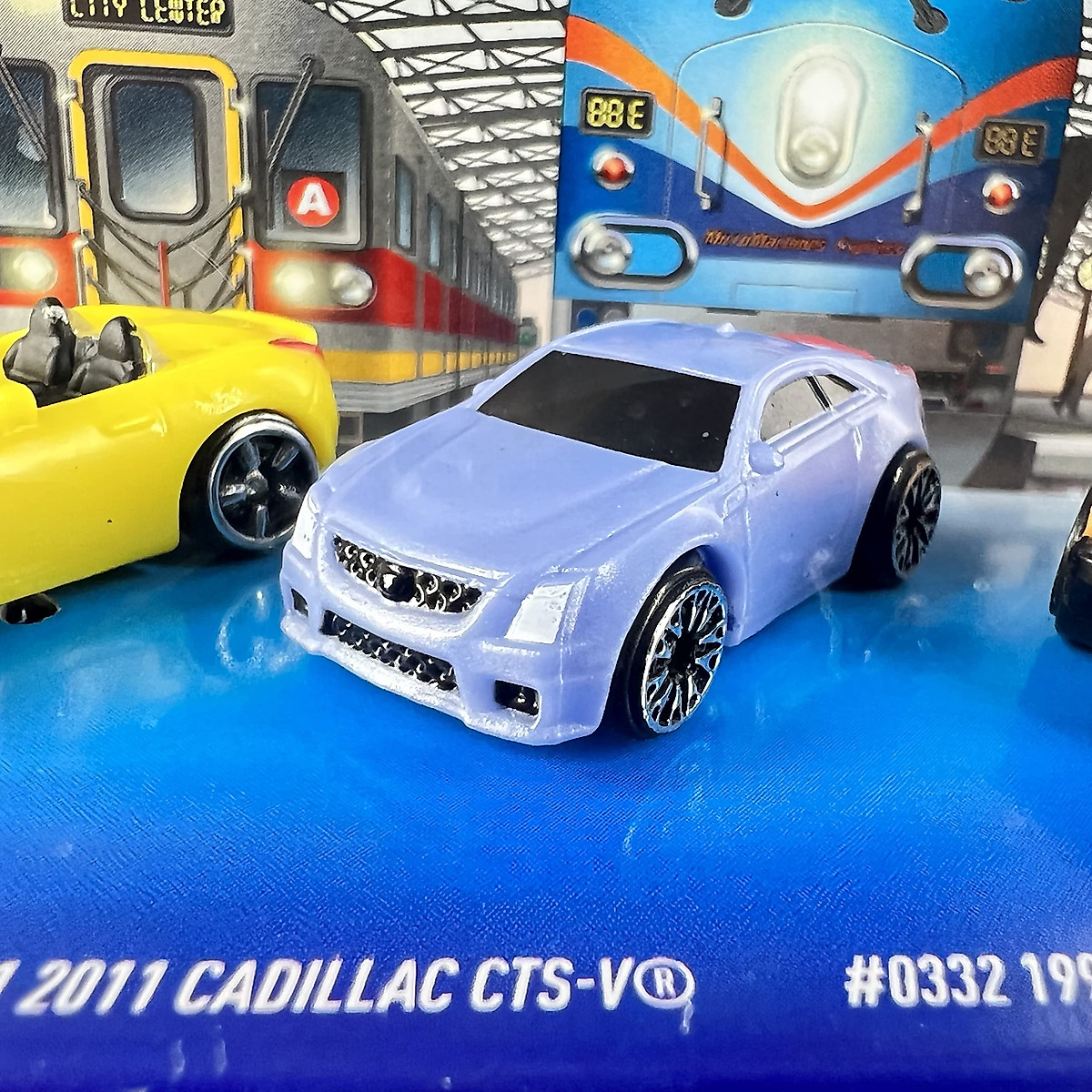 Micro Machines 2022 Series 6 World Pack #17 Micro City: Pontiac GXP, Cadillac CTS-V, Land Rover Discovery, Jaguar XFR-S, Silverado
