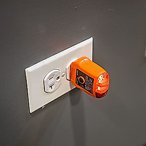 Klein Tools RT210 Outlet Tester, Receptacle Tester for GFCI / Standard North American AC Electrical Outlets, Detects Common Wiring Problems