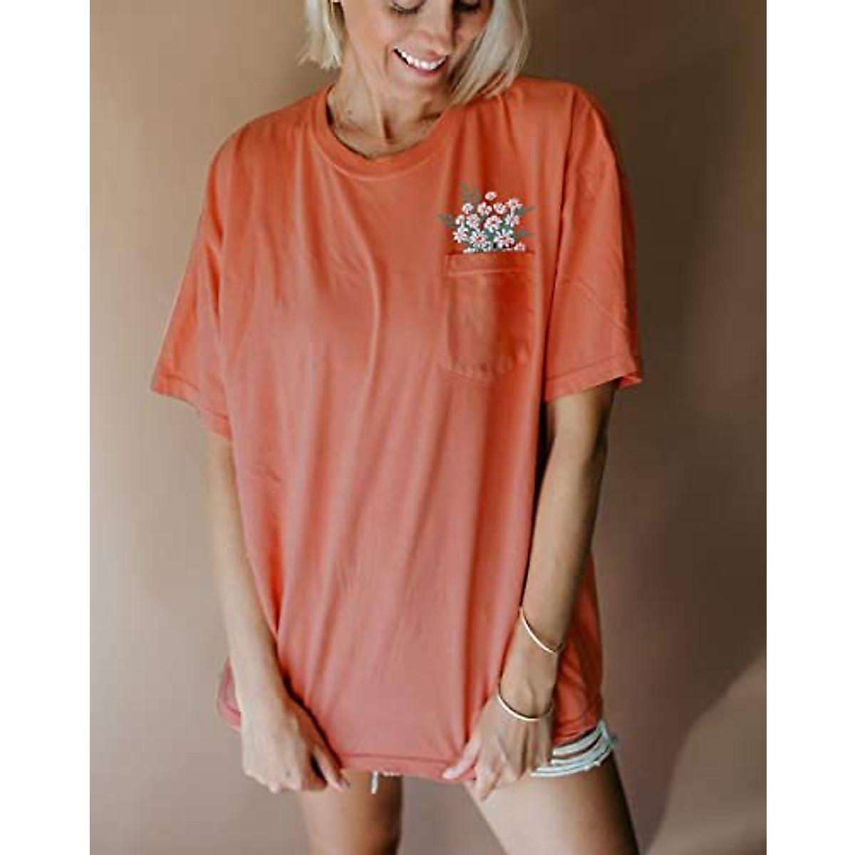 TELULYOO Womens Wildflower Oversized T Shirts Summer Tops Short Sleeve Crewneck Cute Shirts Graphic Tees with Pocket(Orange,XL)