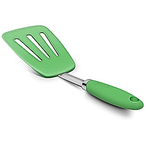Hygienic Solid Heat-Resistant Flexible Slotted Silicone Spatula, Grass Green Non-stick Silicone Turner