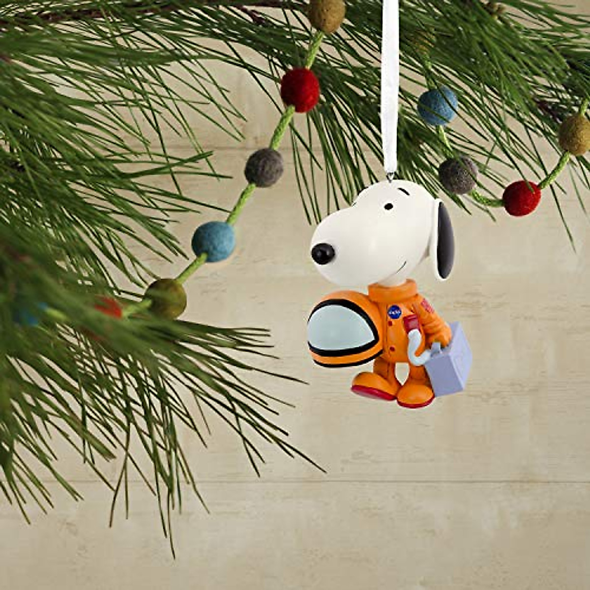 Hallmark Christmas Ornaments, Peanuts NASA Astronaut Snoopy Ornament (2HCM3779)