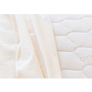 Naturepedic Organic Waterproof Mattress Protector Pad - Washable & Reusable Fitted Stretch Knit Mattress Cover - Highly Absorbent Bed Incontinence Pads - Breathable Fitted Cover for King 9"-16"