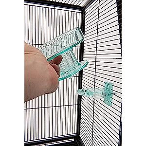 Lixit Quick Lock Bird Cage Bath for Lovebirds, Canaries, Finches, Parakeets, and Cockatiels and Other Small to Medium Feathered Friends (Pack of 2)
