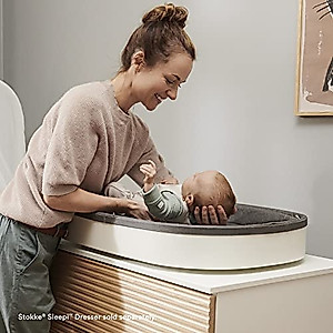 Stokke Sleepi Changer, White - Oval Changing Pad for Babies 0-12 Months - Safe & Comfortable - Water Repellant & Machine Washable - Compatible with Stokke Sleepi Dresser