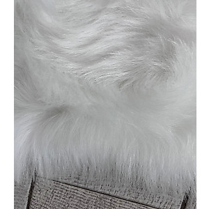 LAMBZY Super Soft Fluffy Faux Fur Sheepskin Rug for Bedroom Floor Sofa Living Room High-Density Plush Shaggy Carpet Sofa Cover Bedside Square Rug (8', White)
