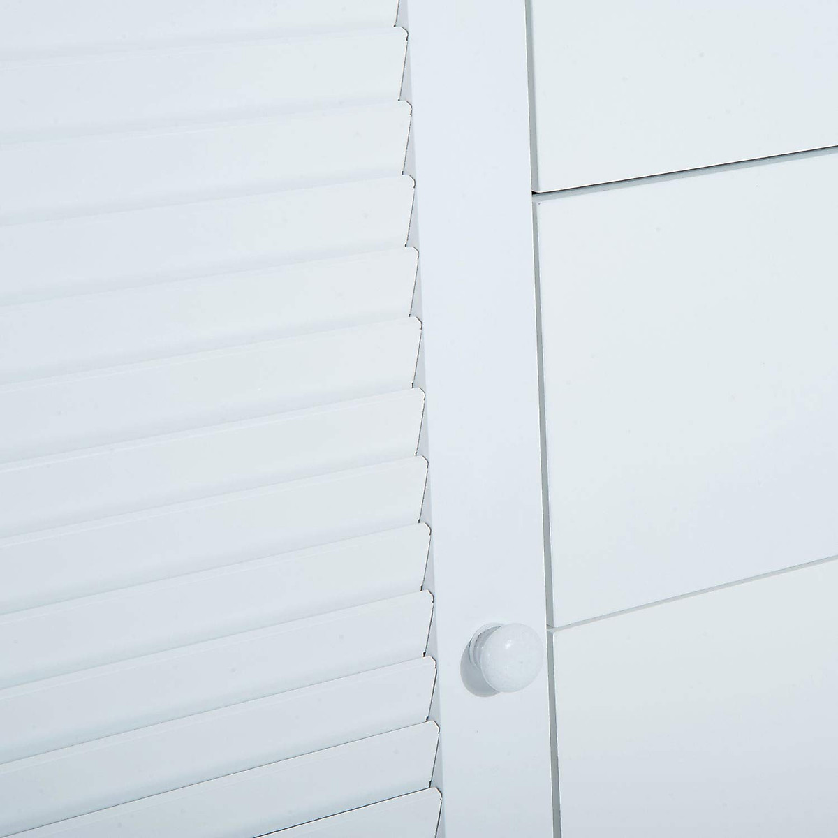 White Free Standing Storage Cabinet 2 Doors 4 Drawers Ample Storage Display Space Ideal for Bathroom Living Area Use Perfect for Storing Shampoo Towels Other Bathroom Accessories Or Daily Items