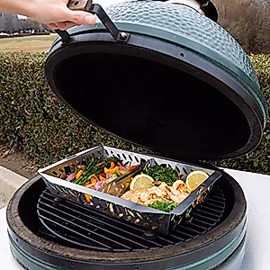Proud Grill UltraVersatile Stainless Steel Grill Basket - Large BBQ Grill Basket for Grilling Vegetables, has a detachable handle and movable dividers. Perfect Grill Accessory for grilling veggies, fish and meat on outdoor grill.