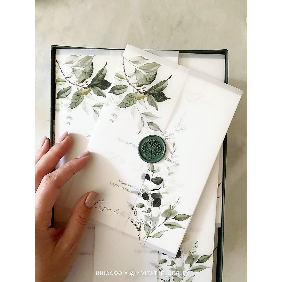 UNIQOOO Olive Green Glue Gun Sealing Wax Sticks for Wax Seal Stamp - Perfect for Wedding Invitations, Thank You Card, Mails, Wine Gift Wrapping, Christmas Gift, Pack of 8