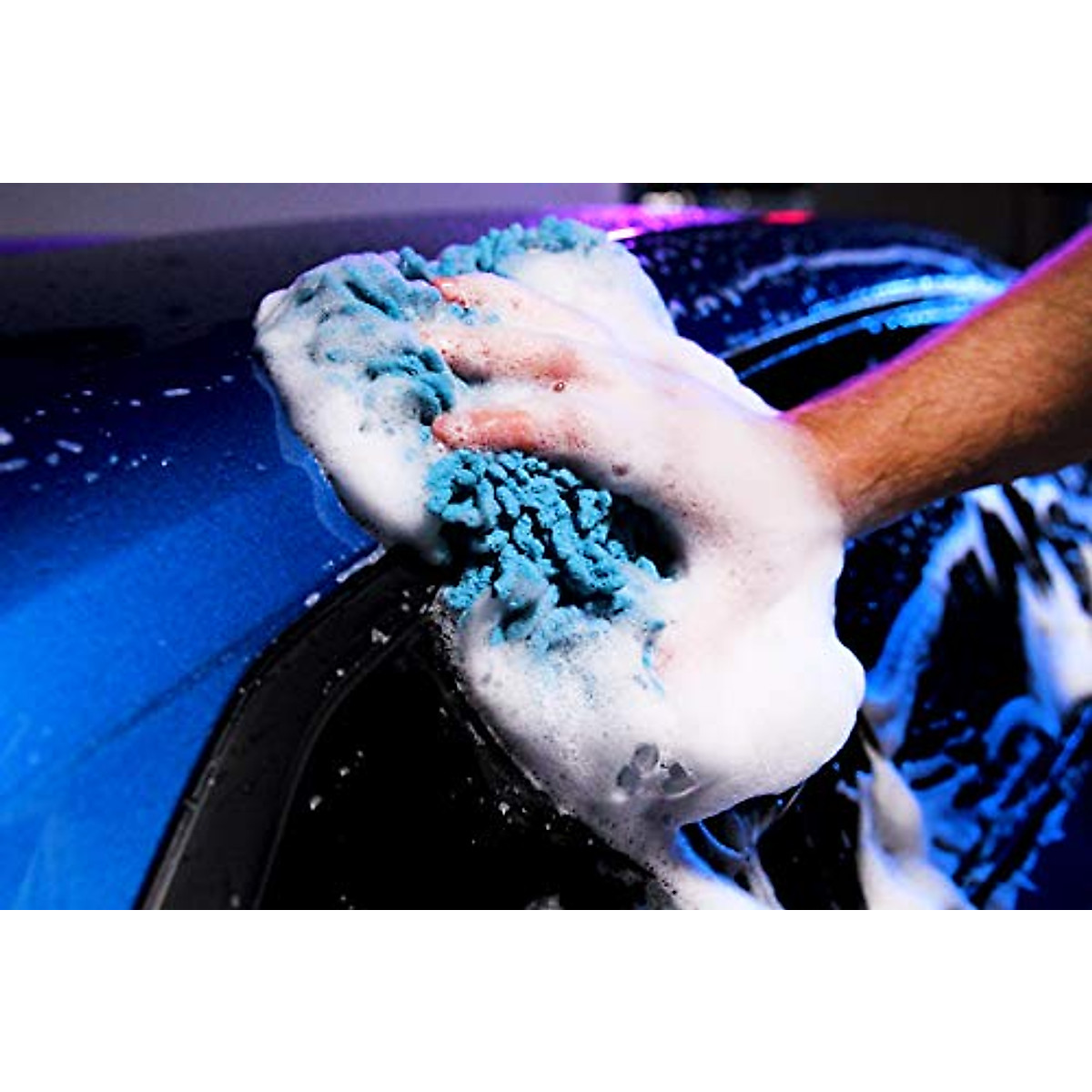 303 Car Wash Mitt - Ultra Absorbent Microfiber - Lint and Scratch Free Design - Hand Fitting, Snug Design with Elastic Cuff - Washable to Reuse, 1 Pack (39011)