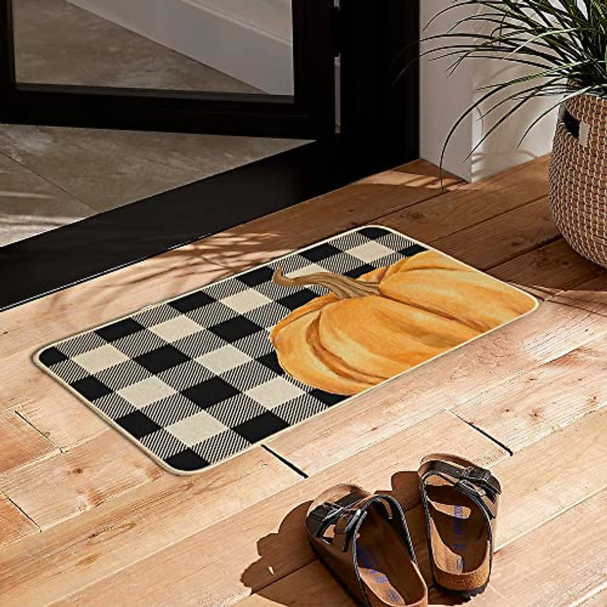 Fall Pumpkin Decorative Doormat 17 x 29 Inch, Thanksgiving Seasonal Autumn Harvest Vintage Door mat Rustic Yard Farmhouse Rugs for Indoor Outdoor Entrance Floor