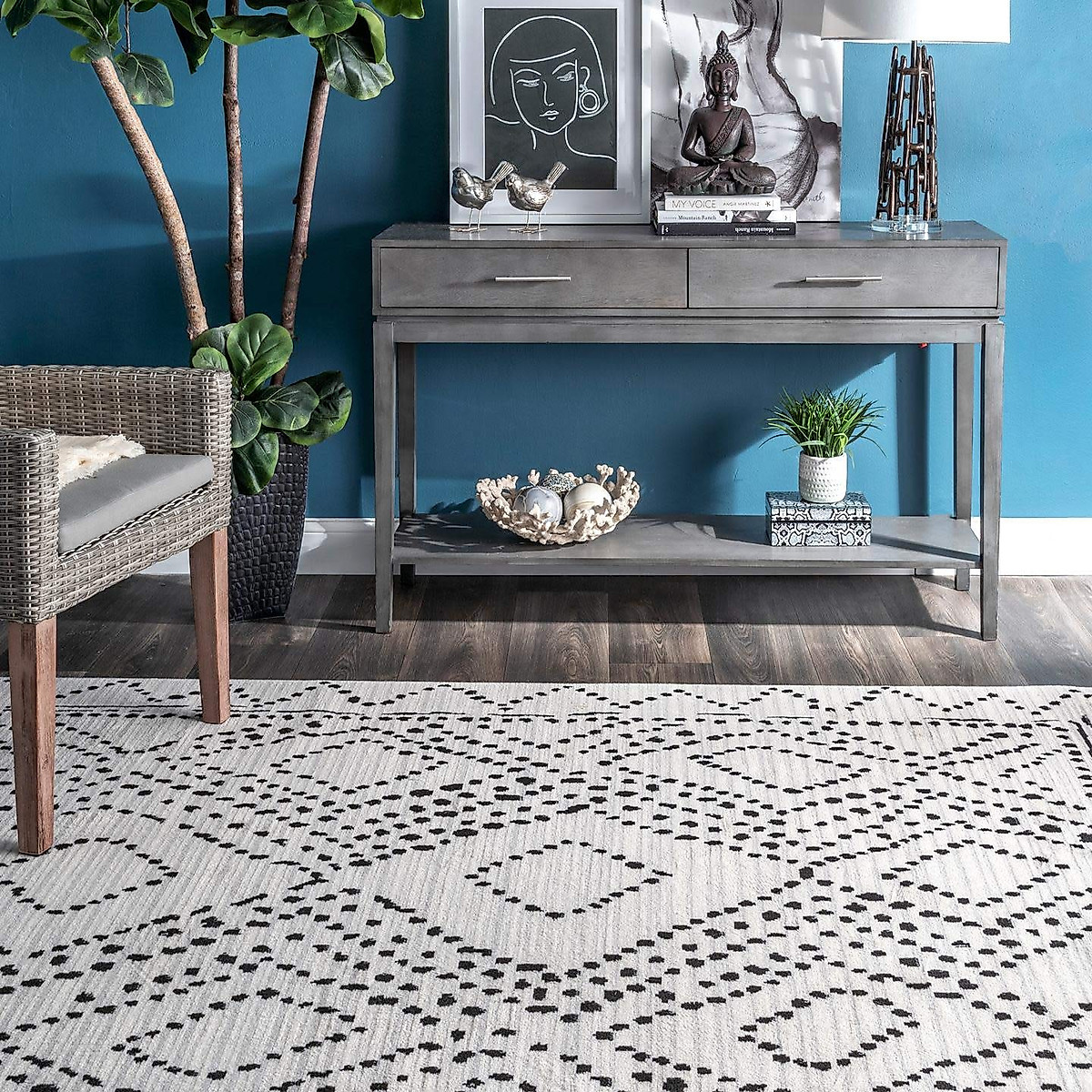 nuLOOM Mila Moroccan Diamond Trellis Runner Rug, 2' x 6', Grey