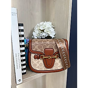 Small Crossbody Bags for Women - Leather Purse Handbag - Fashion Design - Golden Buckle (Light Brown)
