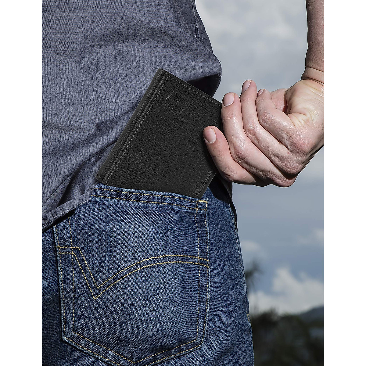 Timberland mens Genuine Leather Rfid Blocking Trifold Wallet, Black, One Size