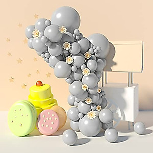 MOMOHOO Pastel Gray Balloons Garland - 100Pcs 18/12/5 Inch Pastel Grey Balloons Different Sizes, Macaron Grey Latex Balloons Arch Kit for Wedding, Matte Gray Balloons For Anniversary/Baby Shower Decor